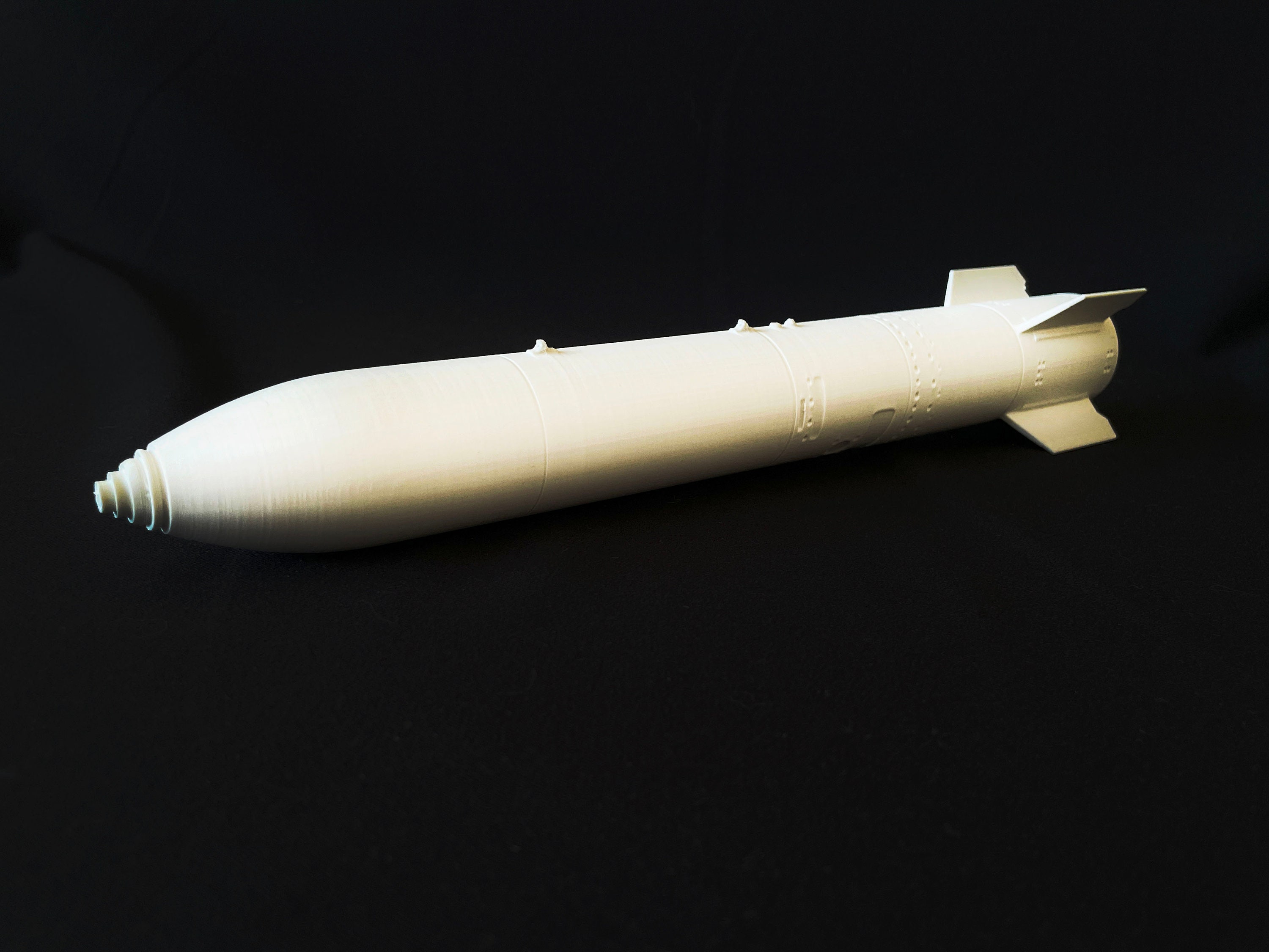 B83 Nuclear Bomb 1:12 Scale Model 300mm Replica Nuke Atom Atomic 3D ...