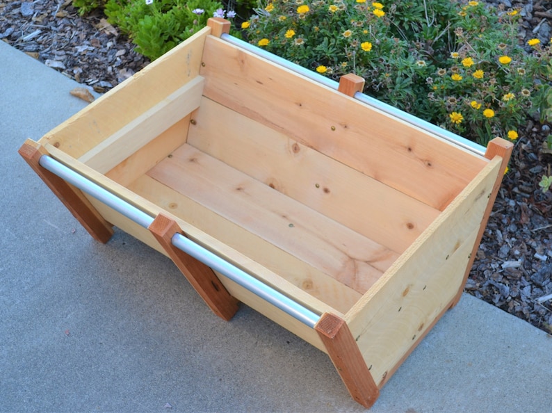 Beautiful Cedar Garden Bed - Etsy