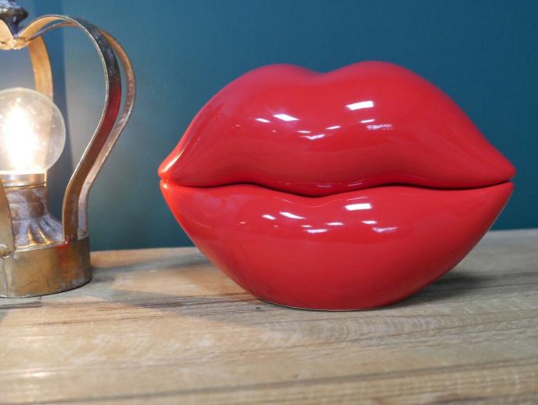 Sexy Ceramic Red Lips Secret Storage Trinket Box Ornament Shelf Mantel ...