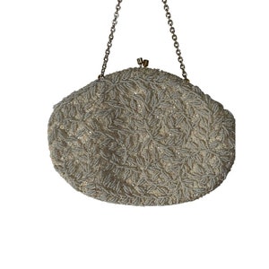 Vintage 1950s Richere Bag by Walborg Cream Clutch Purse Gold Chain ...