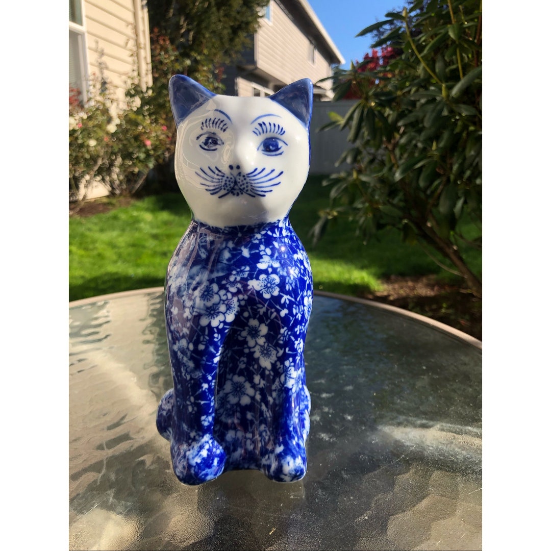 Vintage Glazed Ceramic Blue White Cat Statue Figurine Art Decorative ...