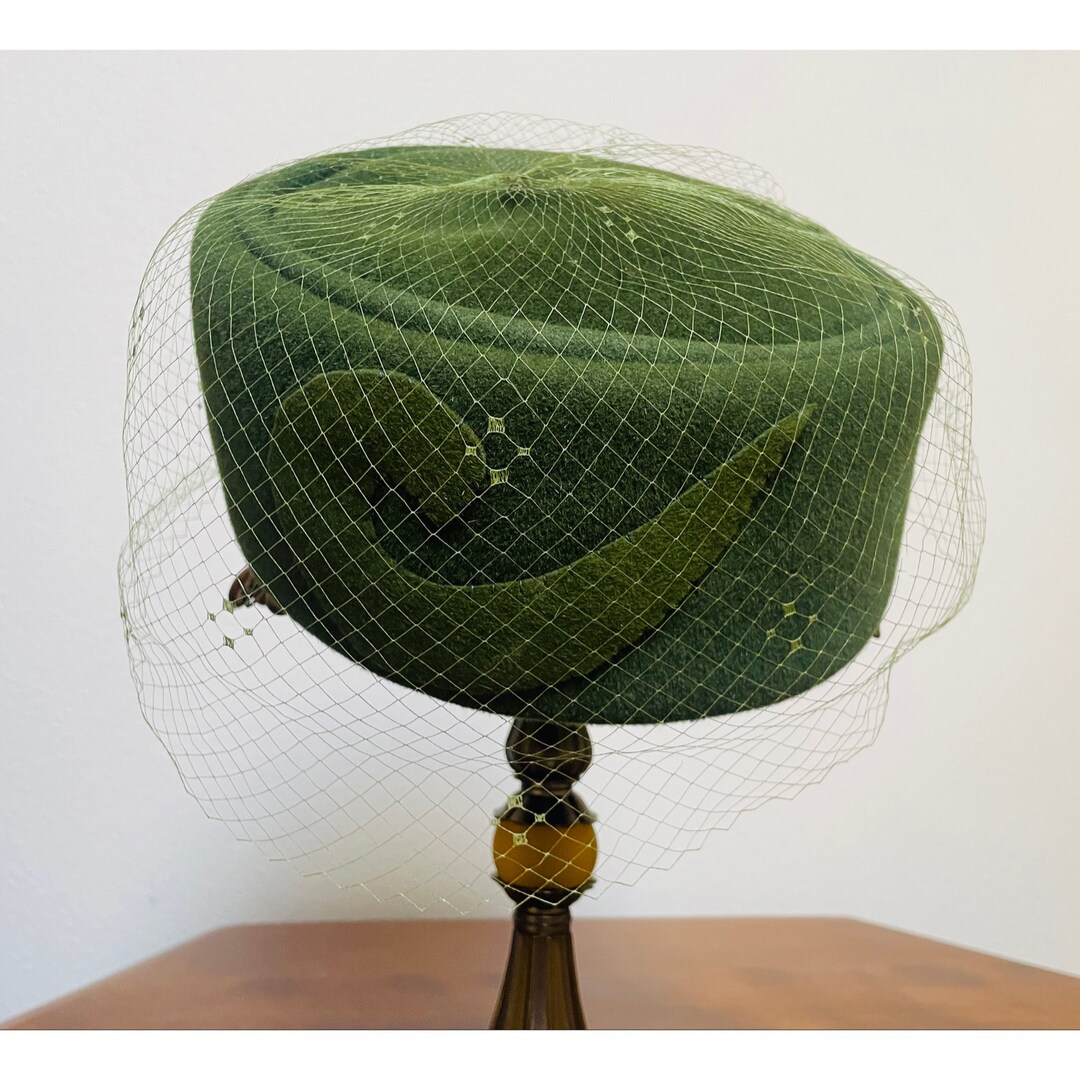 Vintage 1950s Pillbox Style Wool Hat With Tule Netting Womens - Etsy