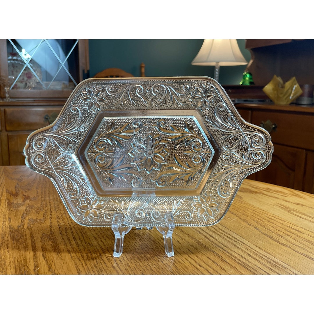 Vintage Crystal Glass Sandwich Pattern Square Sandwich Serving Tray ...