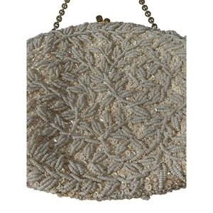 Vintage 1950s Richere Bag by Walborg Cream Clutch Purse Gold Chain ...