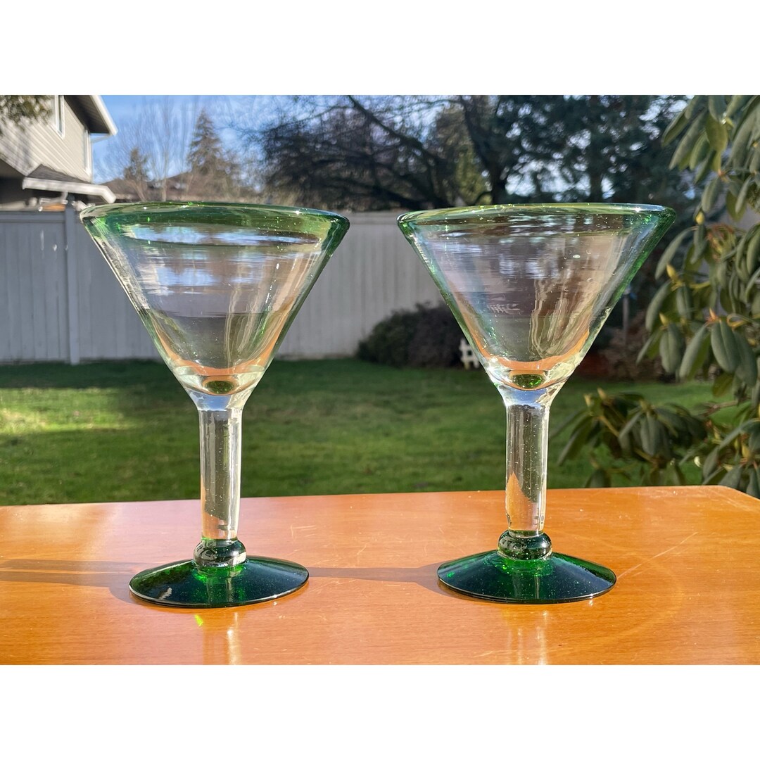 Vintage Large Green Rim and Base Hand Blown Mexican Goblet Thick Stem 8 ...