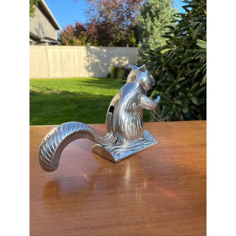 Vintage 1970s Aluminum Cast Squirrel Nutcracker/nut - Etsy