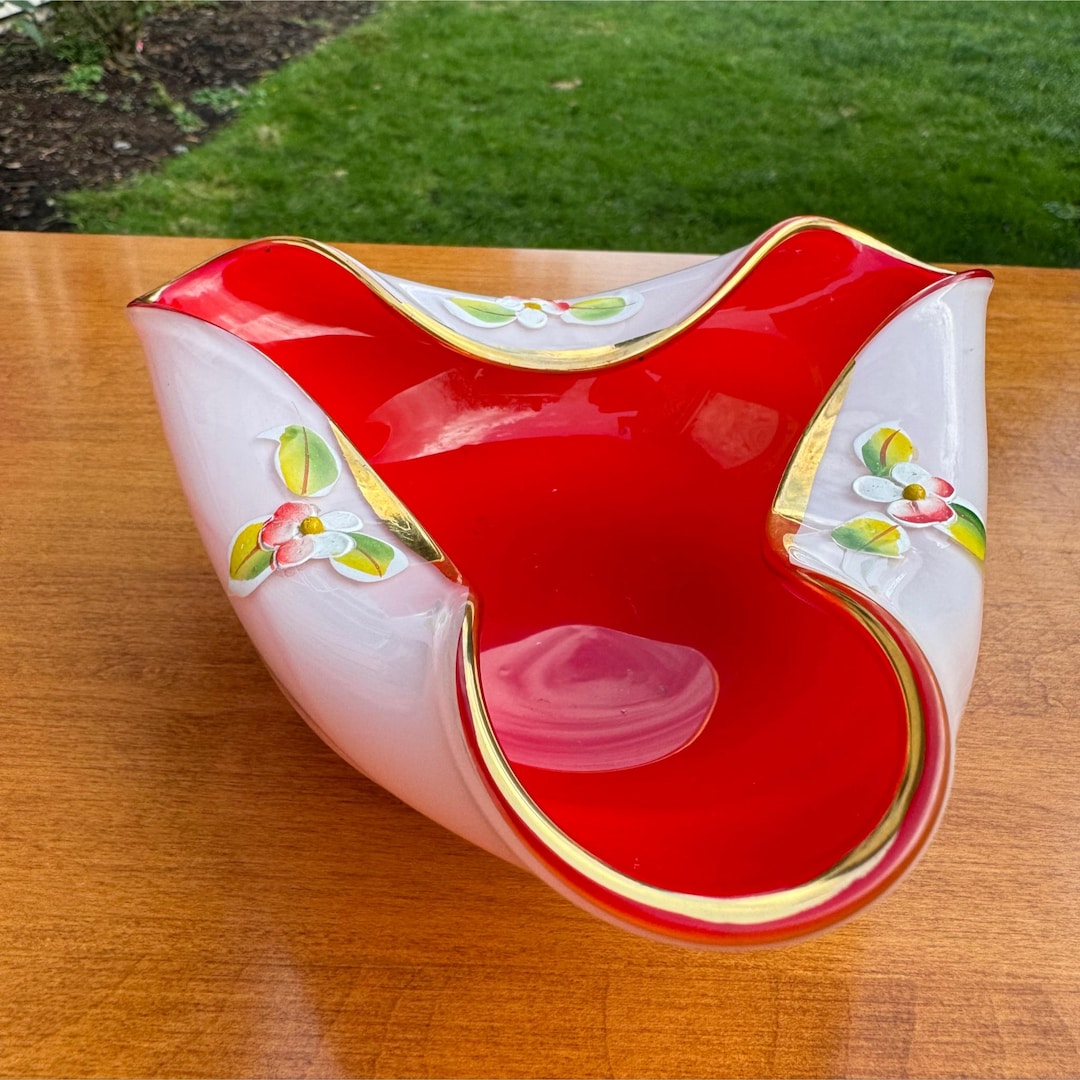 Vintage Nasco Venetian Triangle Art Glass Bowl - White Over Red With ...