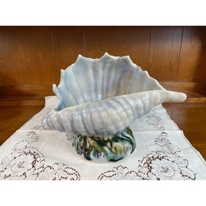 Vintage Large Heavy Glossy Ceramic Seashell Bowl Decorative Accent ...