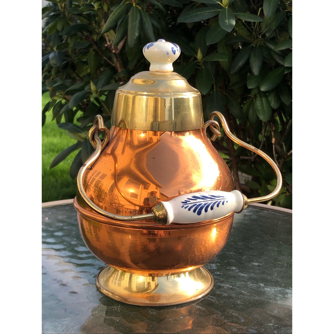 Old Vintage Dutch Copper Kettle Pot With Lid | Brass & Ceramic Accents ...