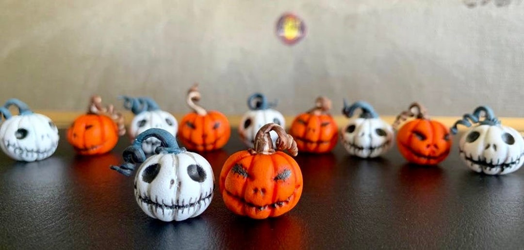 Mini Pumpkins Halloween - Dollhouse Miniature - Fairy - 1:12th Scale ...