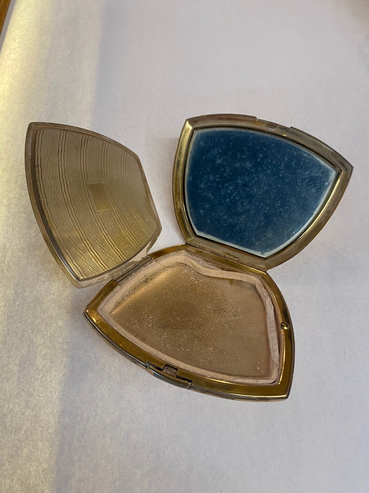 Vintage/antique Elgin American Brass Mirror and Powder Clam Shaped ...