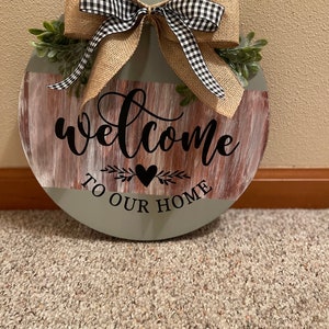 Farmhouse Welcome Wood Round - Etsy