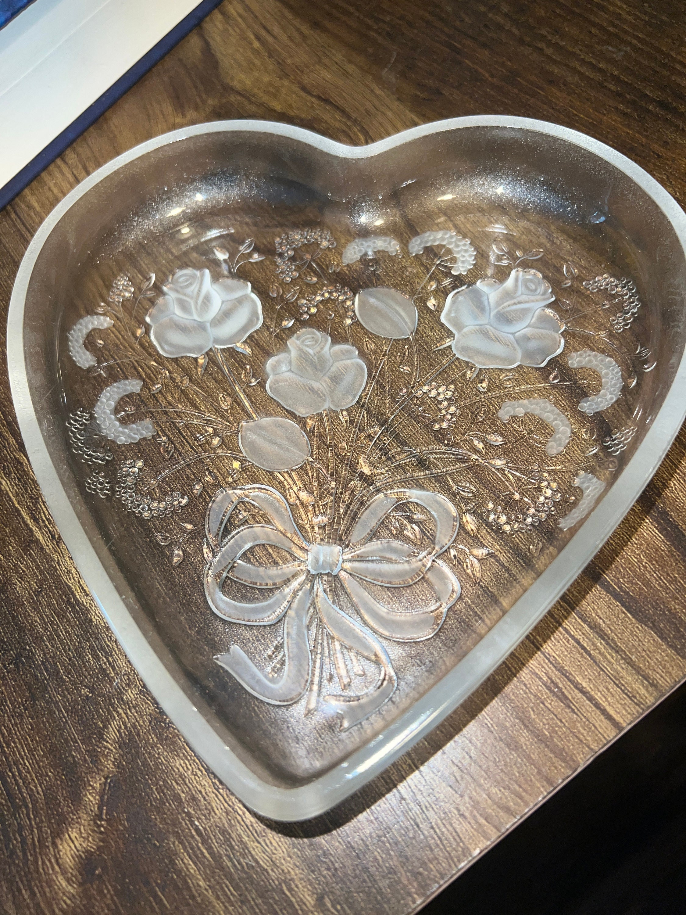 Mikasa Crystal Heart Serving Platter, New in Box, Heart Shaped Platter Plate With Roses, Clear ...