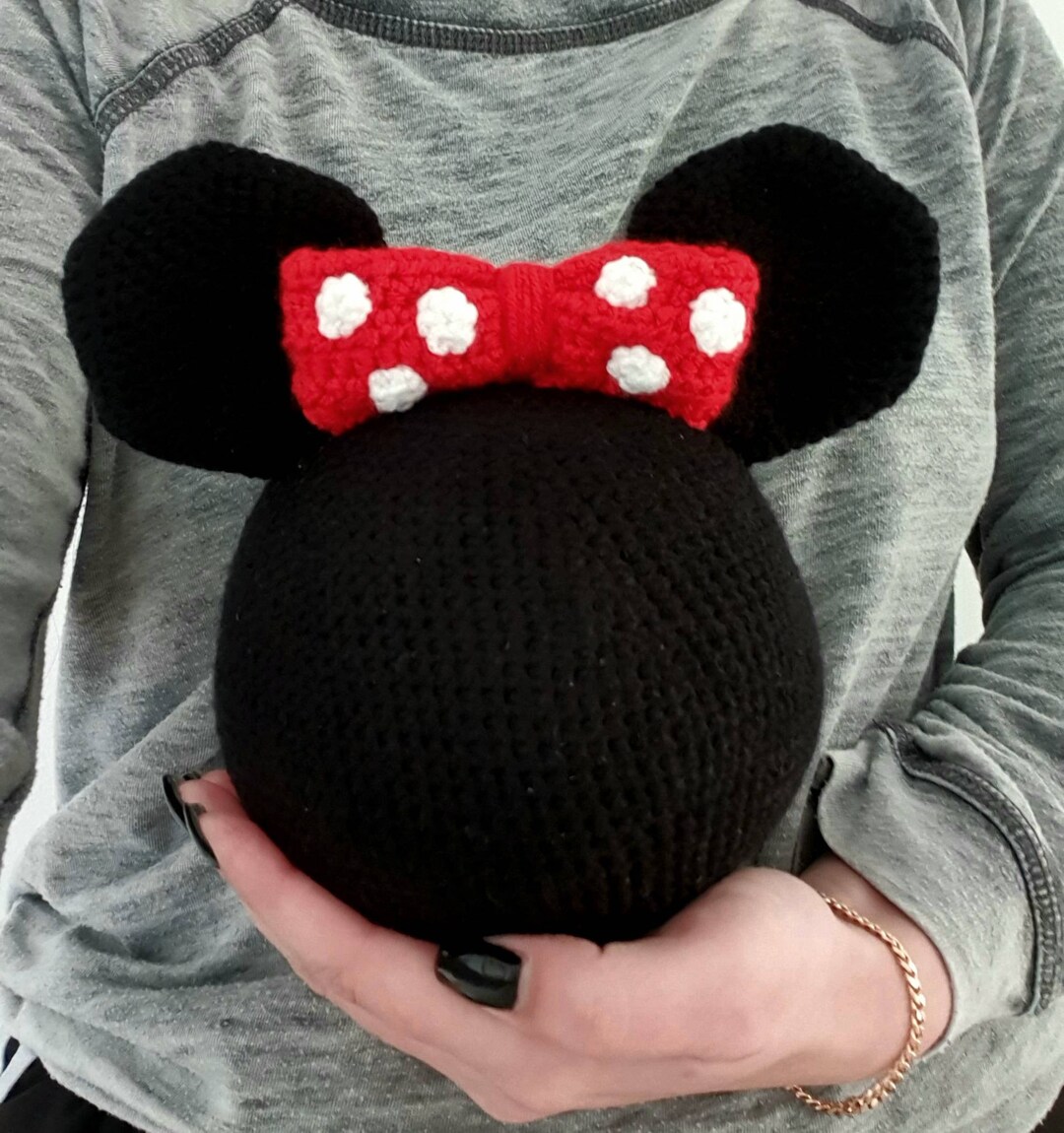 Big Minnie Mouse Crochet Amigurumi Pattern, Easy Beginners Tutorial ...