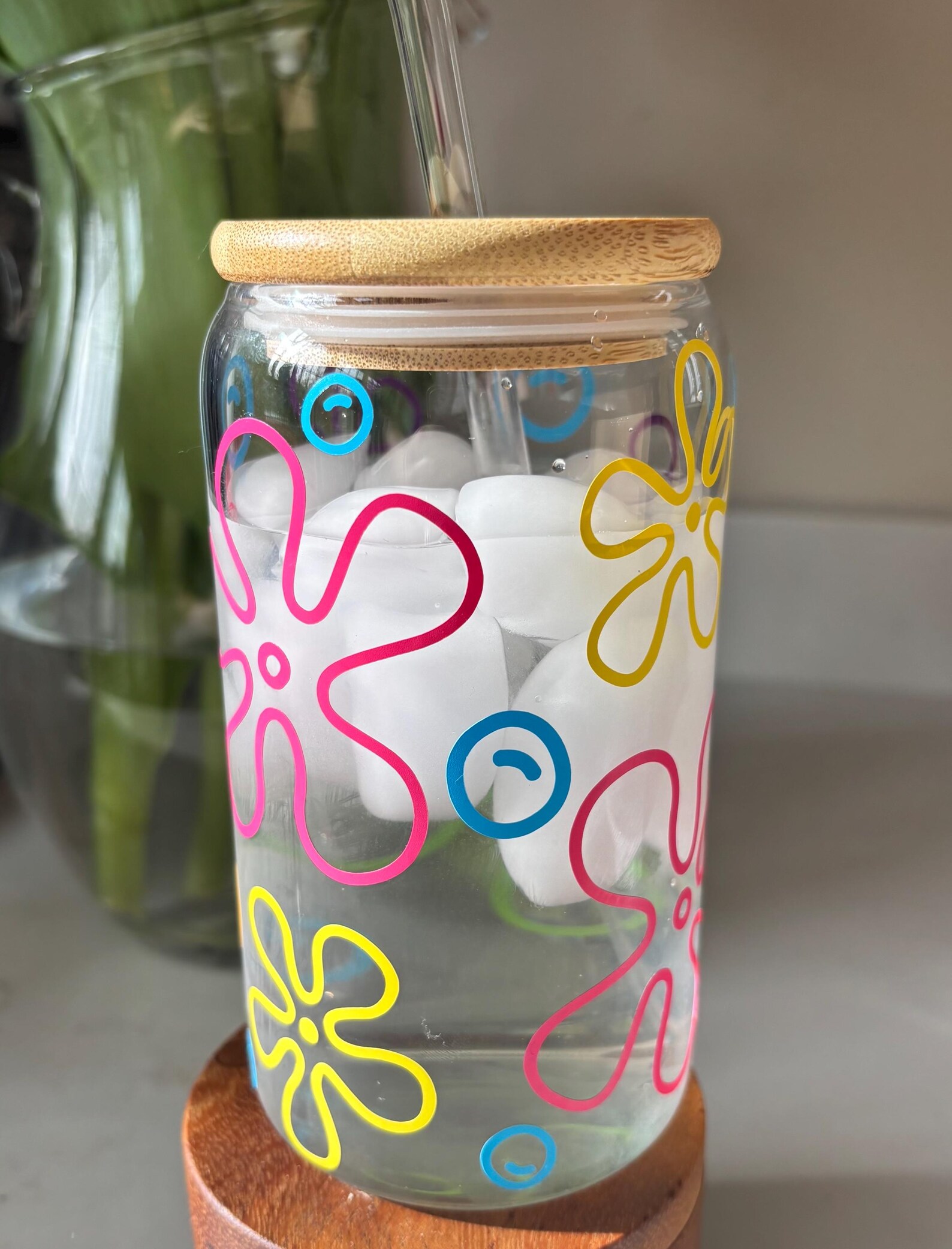Spongebob-inspired Glass Cup | 16 Oz Iced Coffee Glass With Bamboo Lid ...