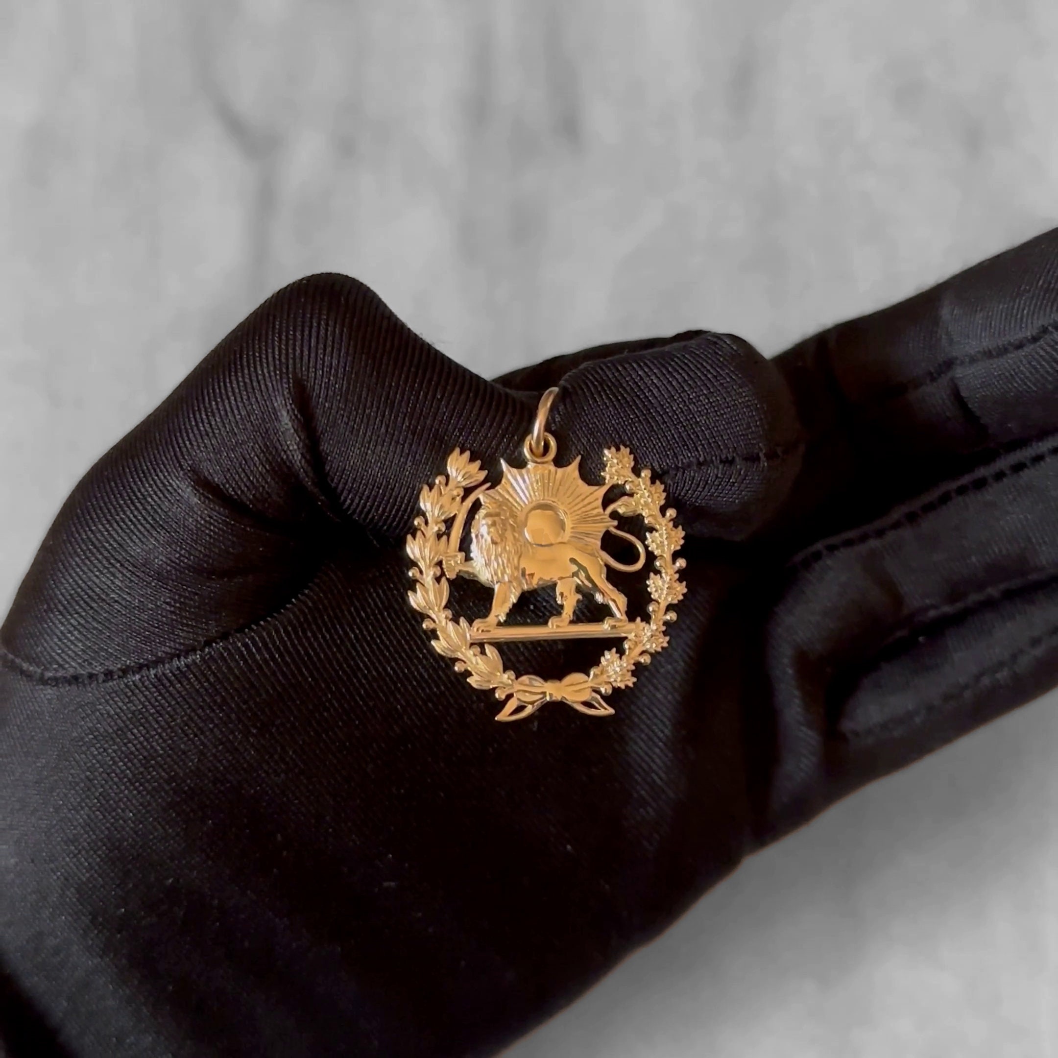Gold Lion and Sun Pendant 14k Solid Gold Lion Pendant Lion - Etsy