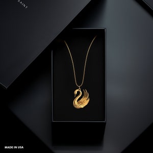 Gold Swan Pendant 2 14k Solid Gold Swan Necklace, Swan Jewelry - Etsy