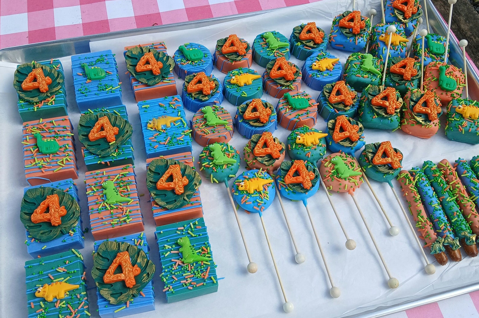 60 PC Gluten Free Dinosaur Birthday Party Treats: Cake Pops, Oreos ...