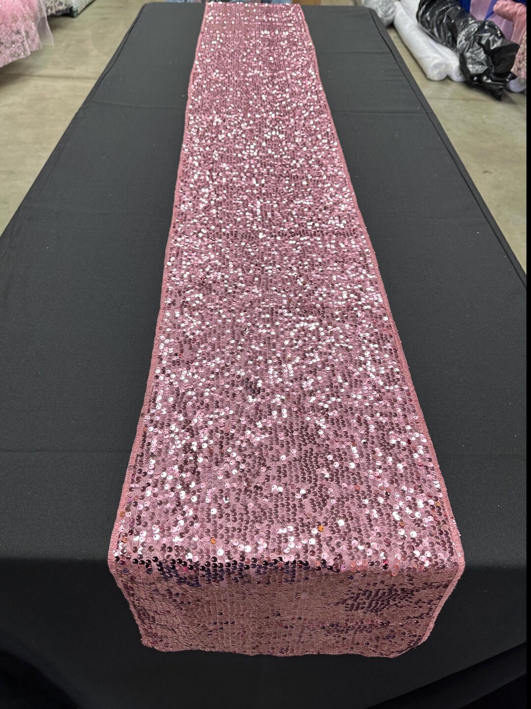 Sequins Table Runner: Shimmering Wedding & Party Decor, Mauve/dusty ...