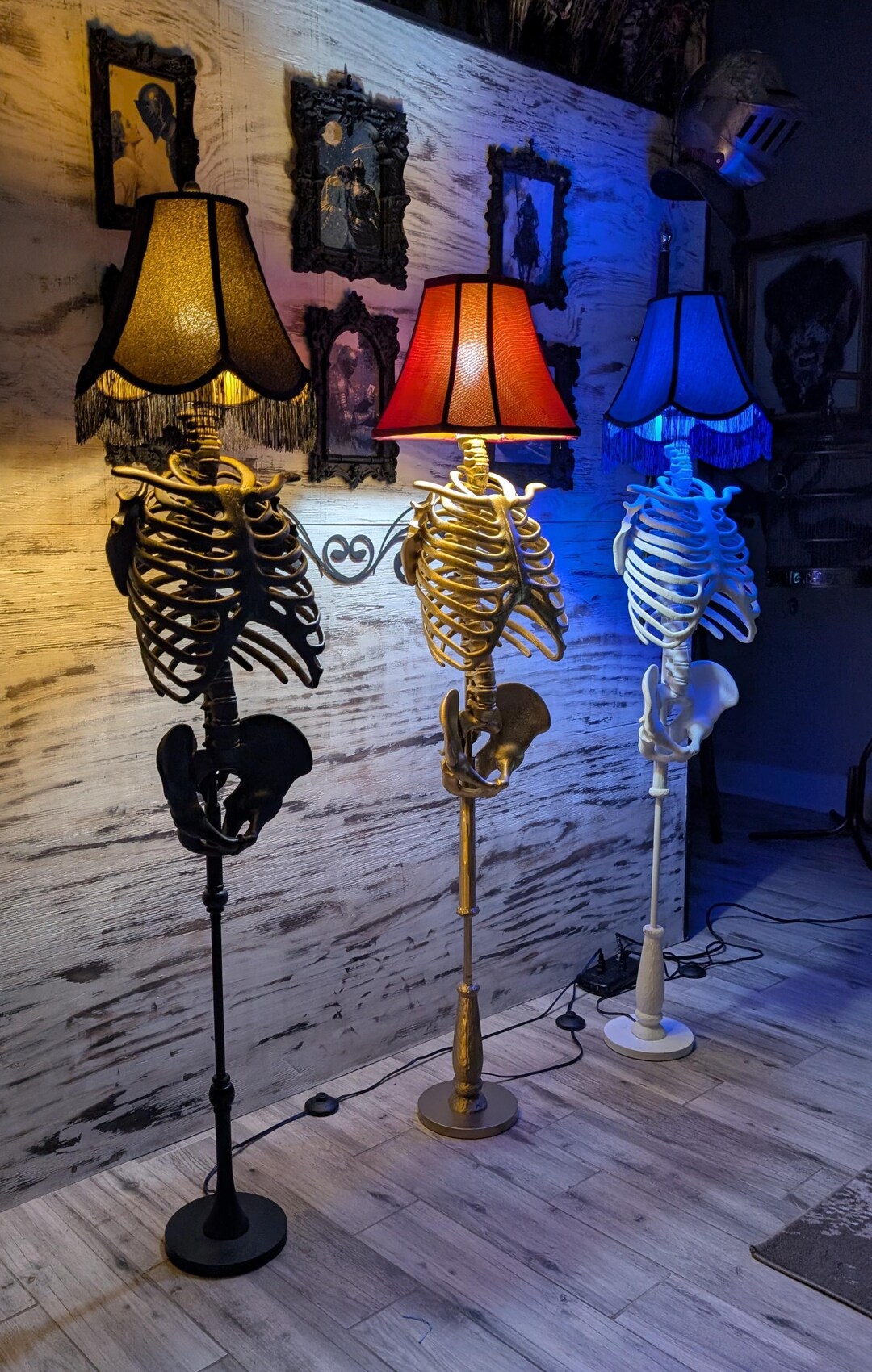 Gothic Skeleton Floor Lamp - Life-size-anatomically Accurate Lamp With ...