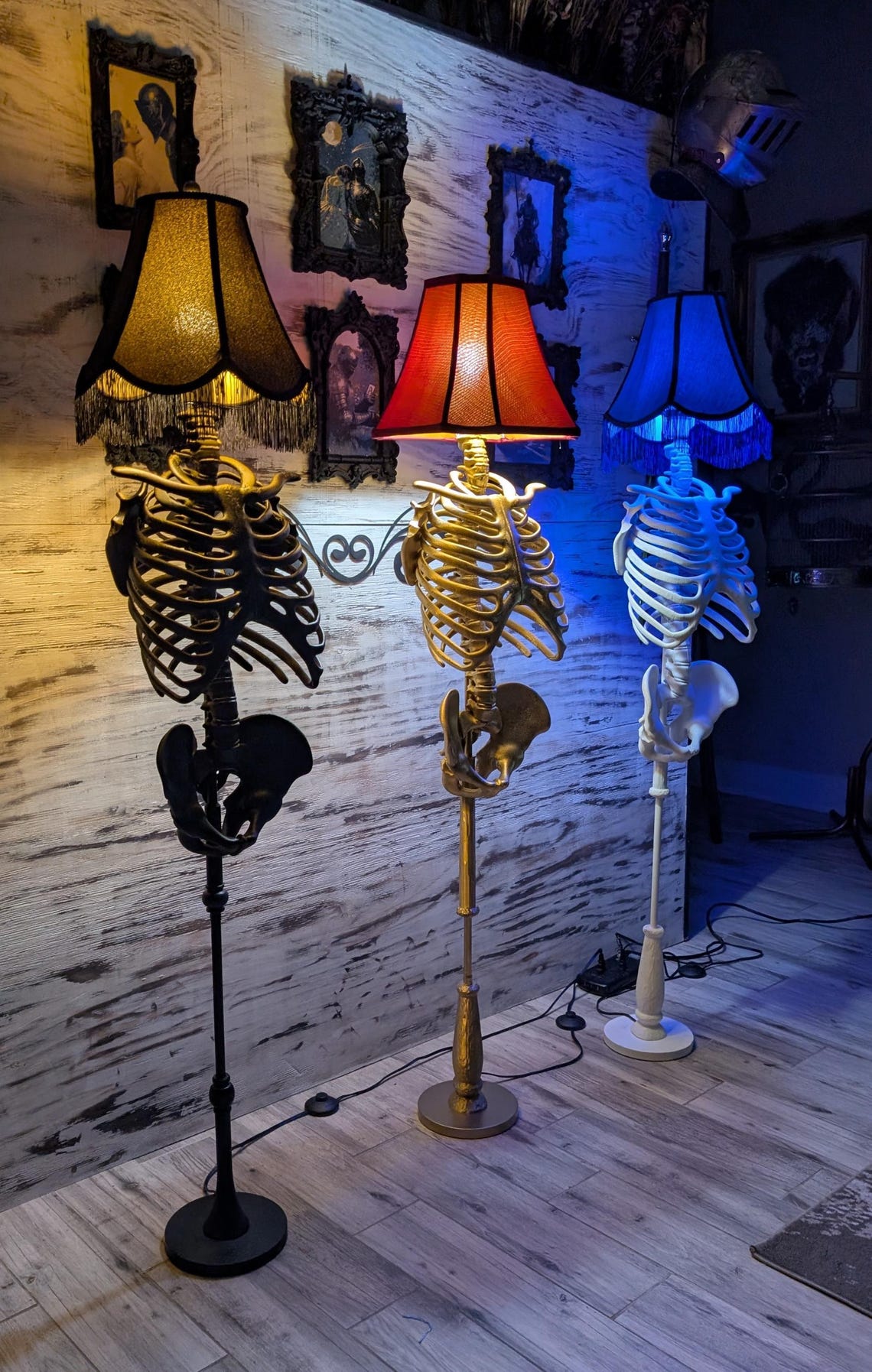 Gothic Skeleton Floor Lamp - Life-size-anatomically Accurate Lamp With ...