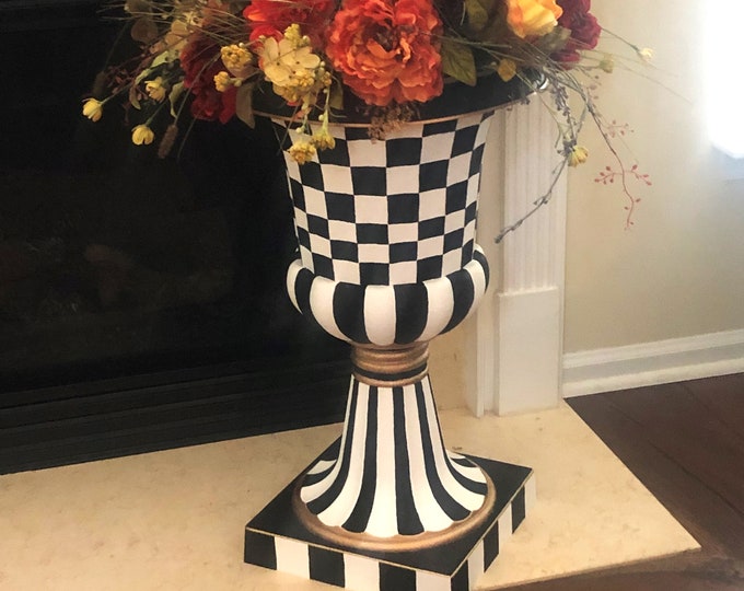 Black and White Checkered Pot Planter, Three Piece Set, Whimsical ...