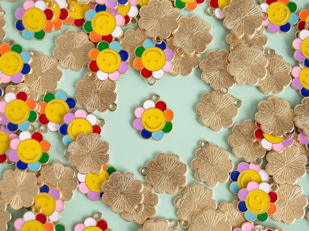 10 Enamel Groovy Rainbow Flower Charms, 19mm Gold Toned Metal, Kawaii ...