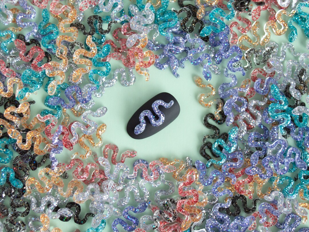 10 Miniature Assorted Glittery Resin Snake Cabochons, 16mm Resin ...