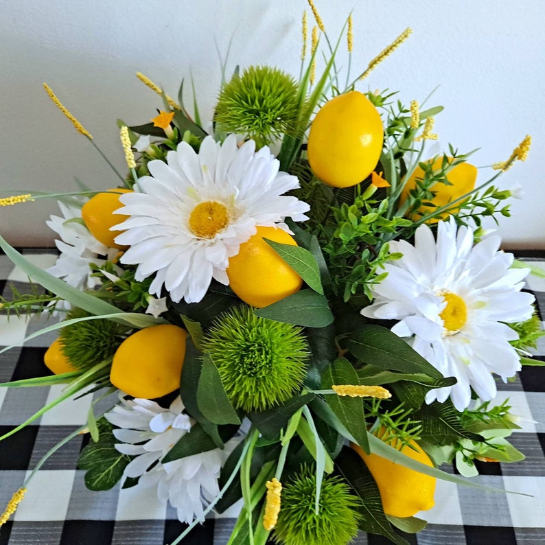 Lemon Daisy Arrangementlemon Daisy Centerpiecelemon Table - Etsy