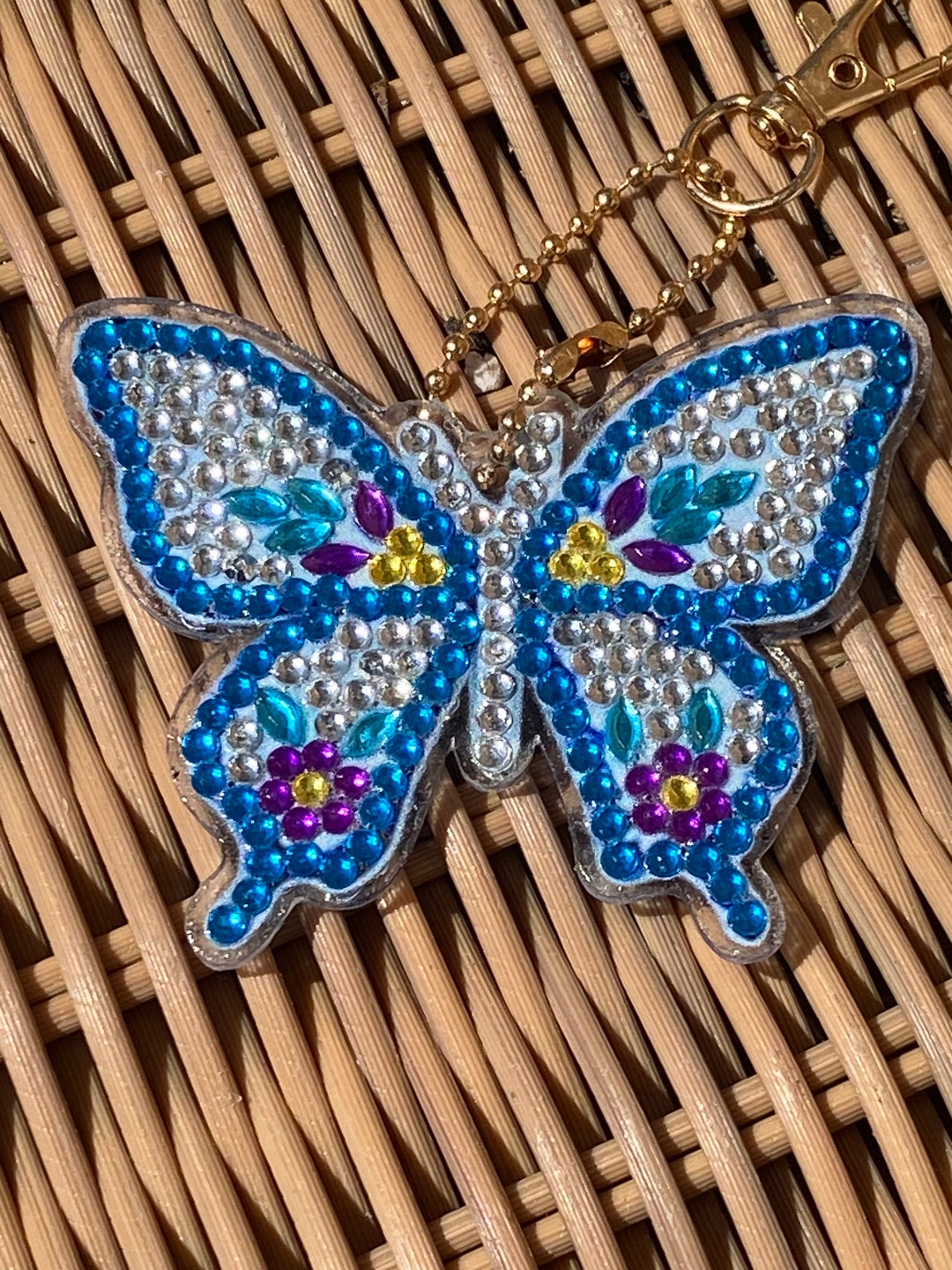FREE Shipping-beautiful Handmade Diamond Dotz Keychains Spring ...