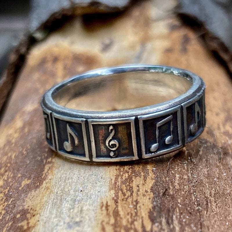 Music Ring - Etsy