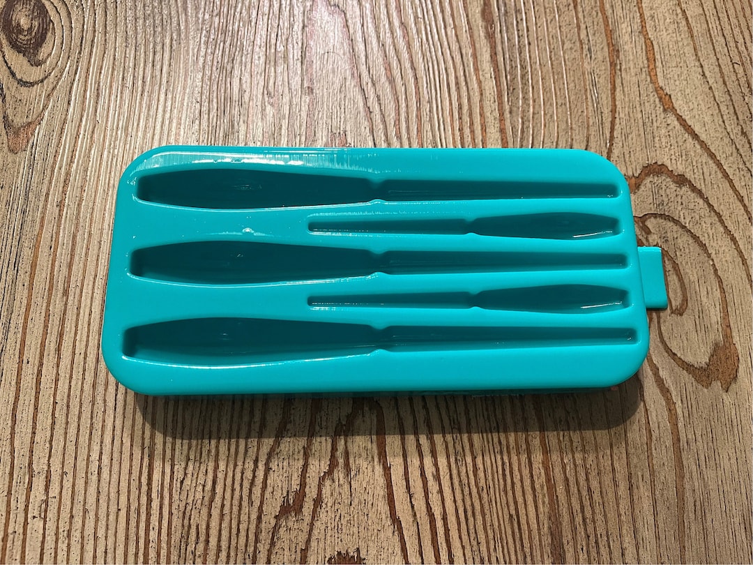 Soft Plastic Bait Mold, 7in and 4.5in Whip Tail Jerkbait, Plastisol ...
