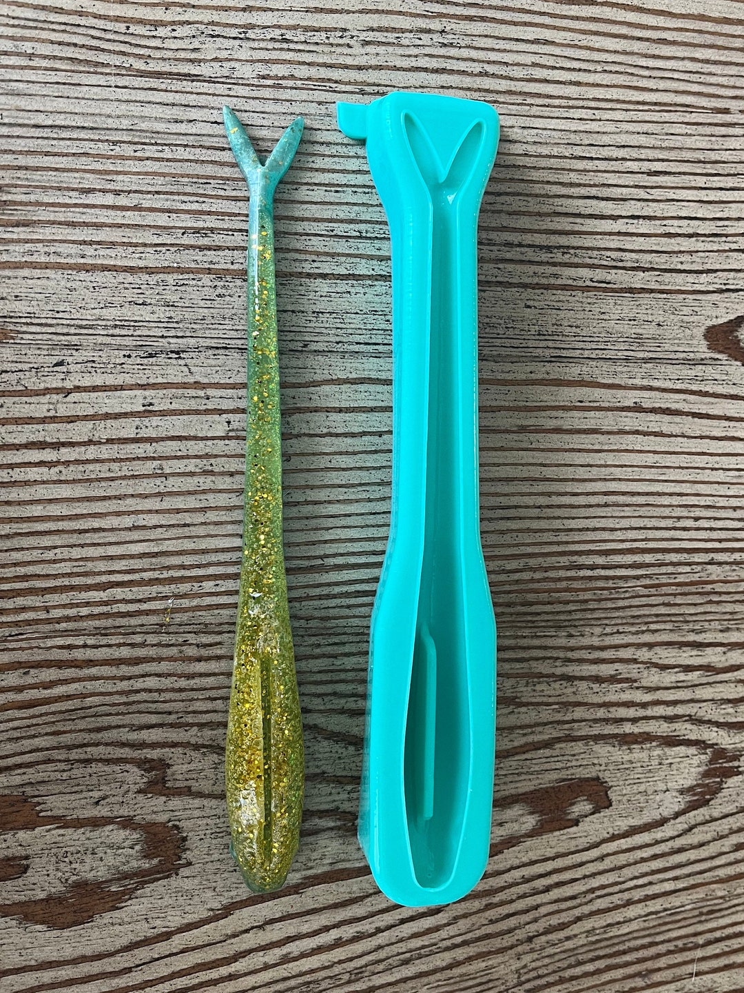 Soft Plastic Bait Mold, 7.5 Inch Fluke Jerkbait, Plastisol , USA Made ...