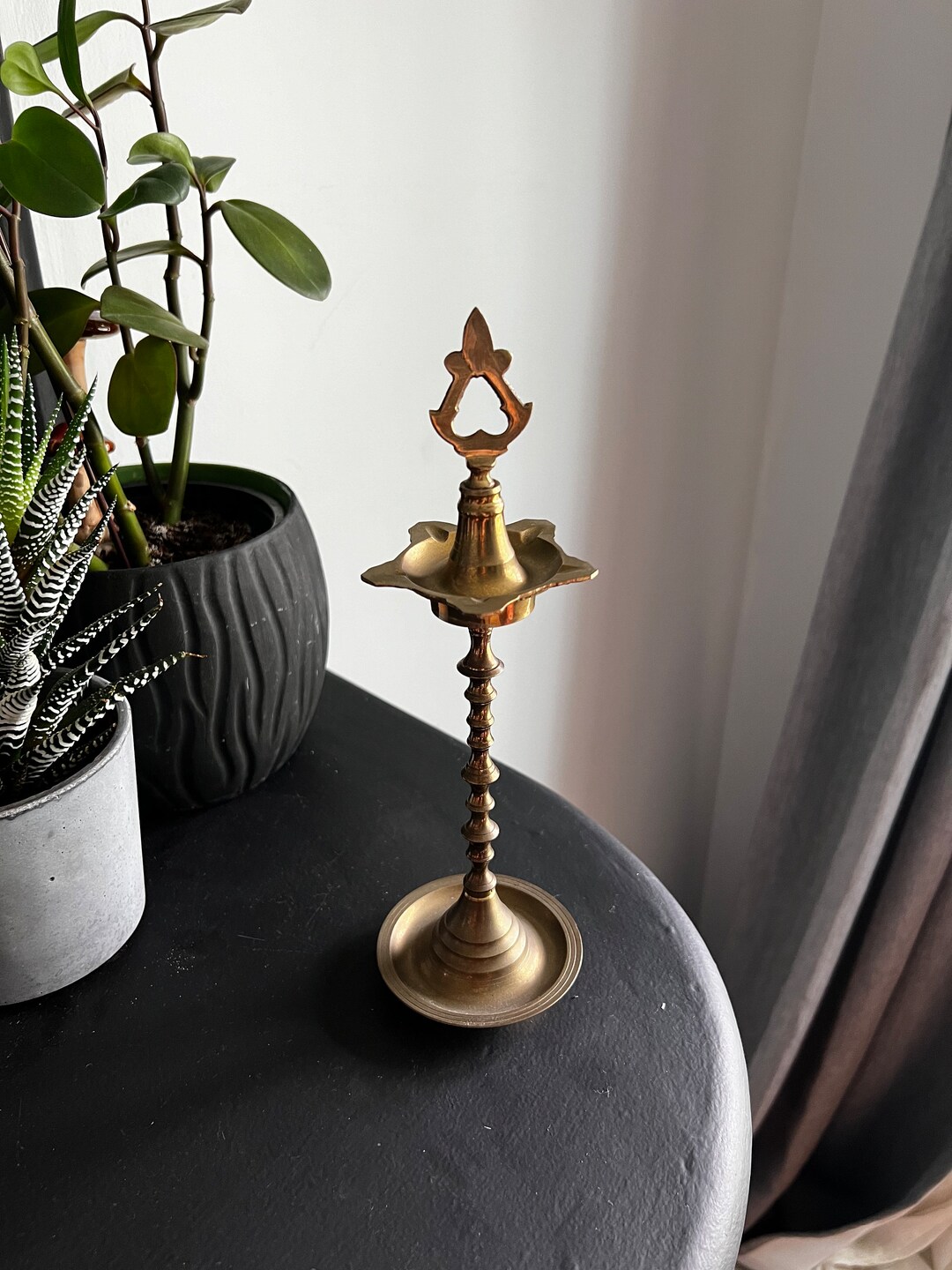 Vintage Brass Oil Lamp, Table Top Oil Lamps, Indian Oil Lamp - Etsy