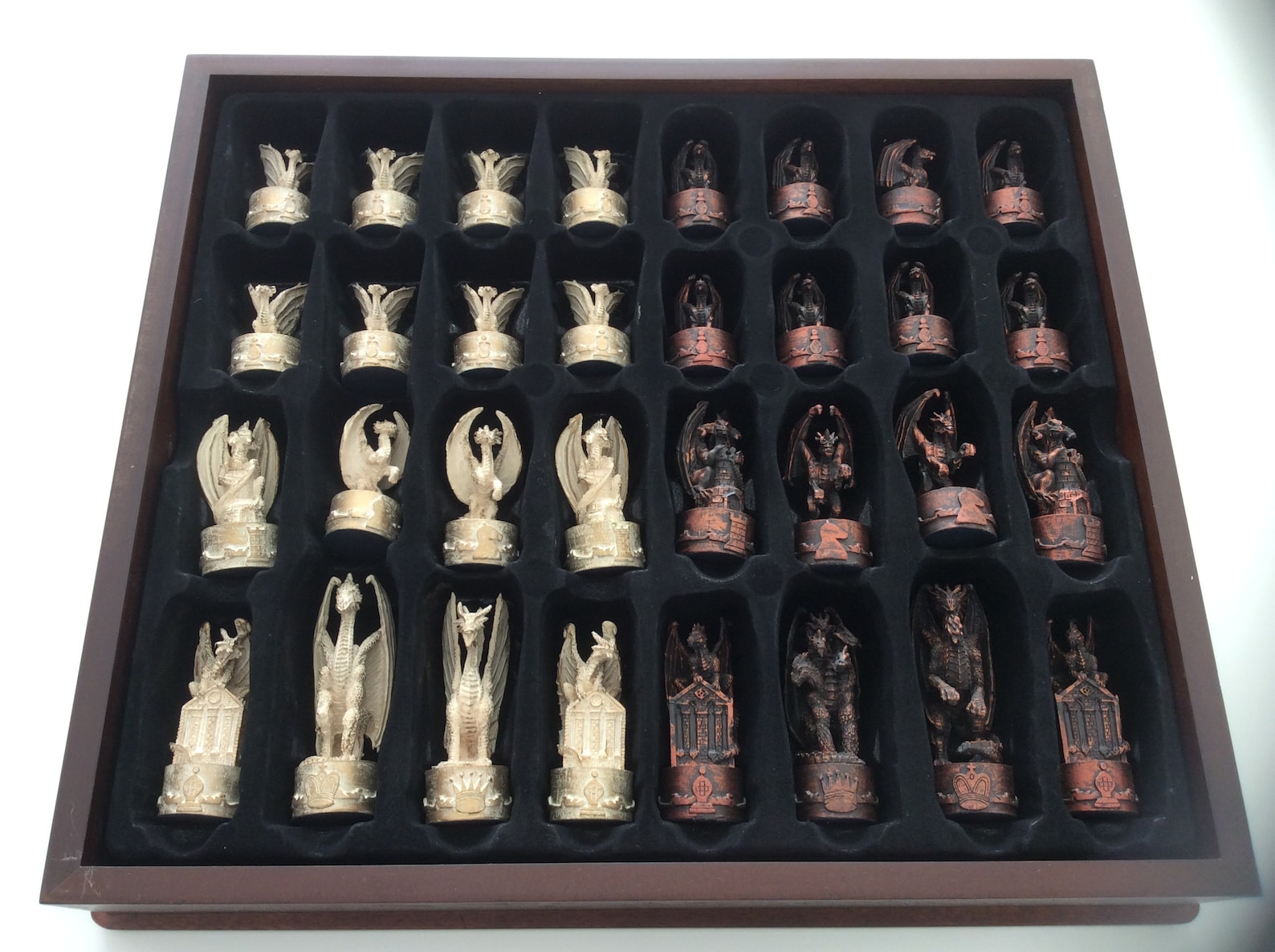 Dungeons & Dragons Chess Set Limited Edition - Etsy UK