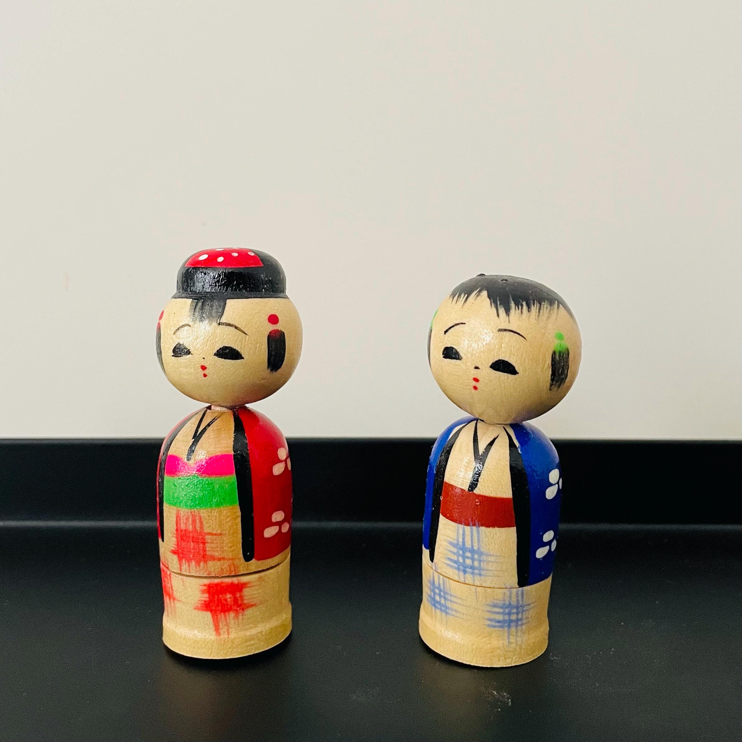 Vintage Japanese Mini Kokeshi Bobblehead Nesting Doll, Set of 2 - Etsy
