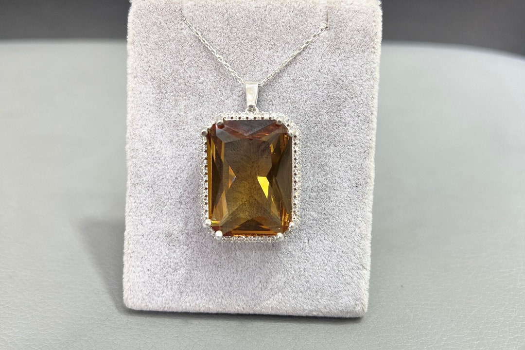 Huge Stone Zultanite Necklace Zultanite Jewelry Color Changing Stone ...