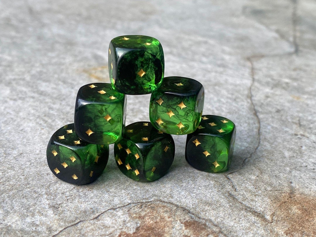 Necromancer's Nightshade - Rounded Dnd Dice 12mm Mini D6s - Clear ...