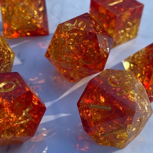 Fire Blast - Sharp Dnd Dice - Foil - Handmade Resin Dice Set for ...