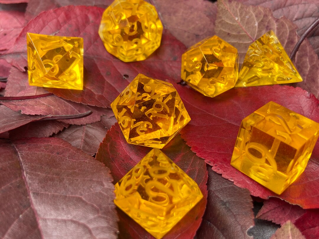 Honey Citrine - Sharp Dnd Dice - Clear - Handmade Resin Dice Set for ...