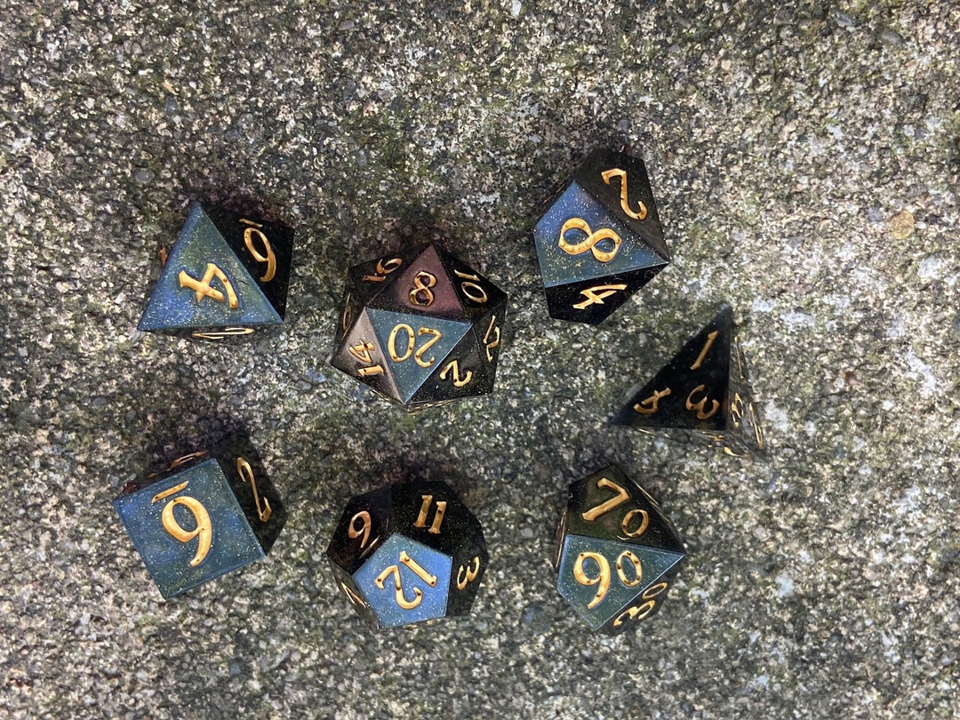 Scattered Eclipse - Sharp Dnd Dice - Glitter - Handmade Resin Dice Set ...