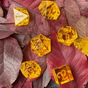 Honey Citrine - Sharp Dnd Dice - Clear - Handmade Resin Dice Set for ...