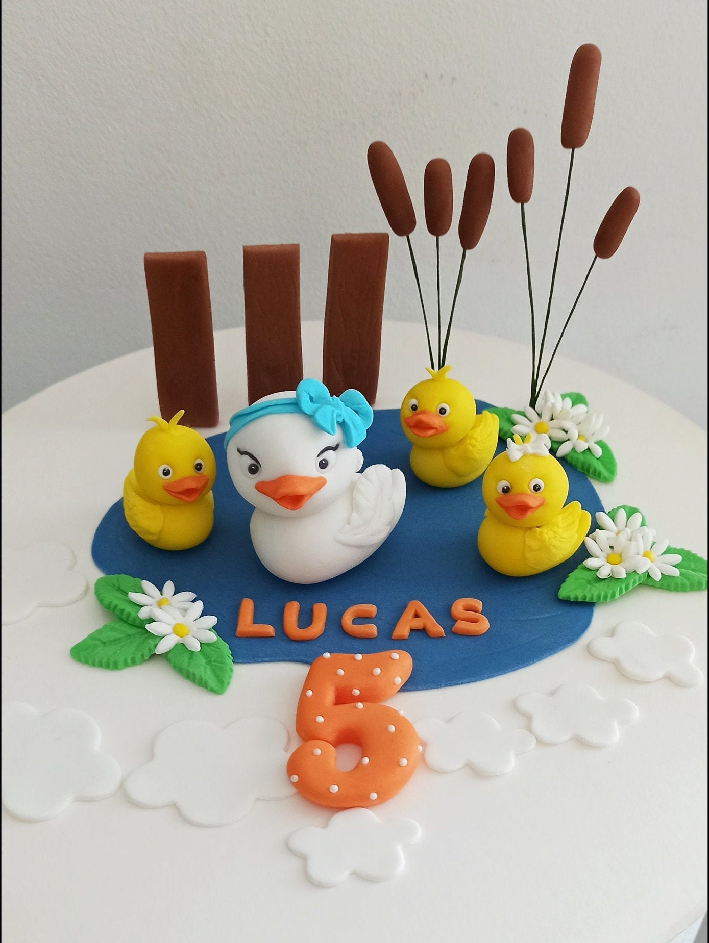 Cách làm duck cake decorations để làm cho bánh ngọt của bạn thêm phong phú
