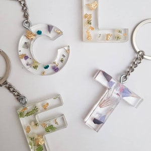 Resin Letter Keychains, Initials Epoxy Keychains, Customizable Keyrings ...