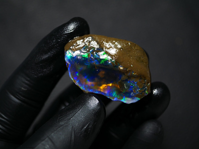 Natural Ethiopian Oil Opal Rough, AAA Fire Opal Stone, Raw Opal for ...