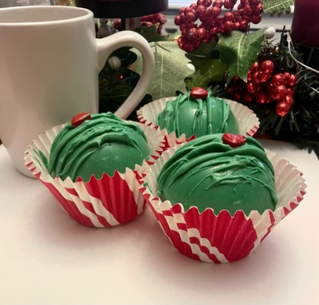Set of 3 Grinch Hot Cocoa Bombs .. Perfect for Hot Cocoa Lovers Grinch ...