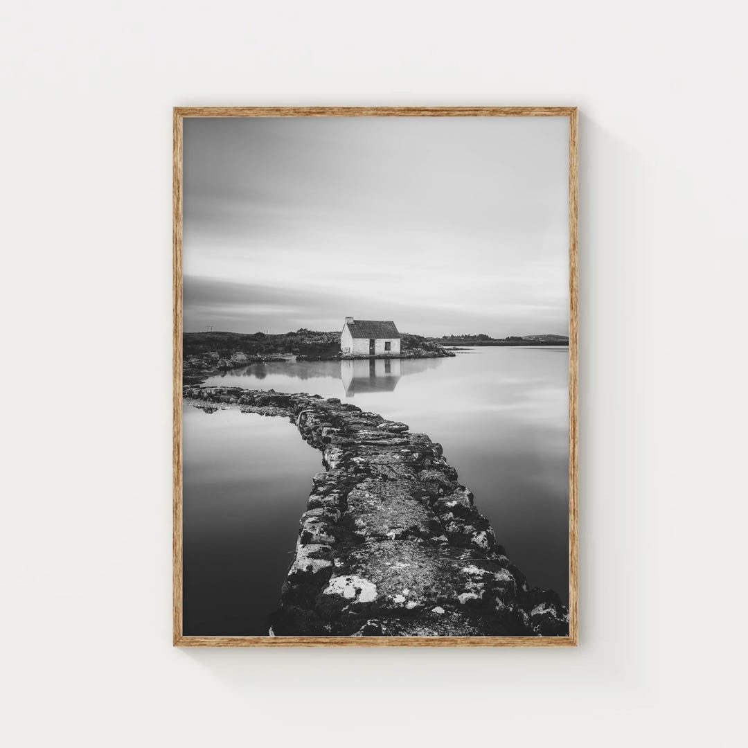 Fisherman's Bothy, Connemara National Park, Galway, Ireland Irish Black ...