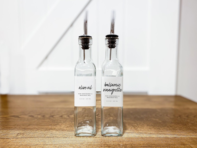8.5oz. Glass Olive Oil Bottle Cursive Font Vinegar & Oil - Etsy