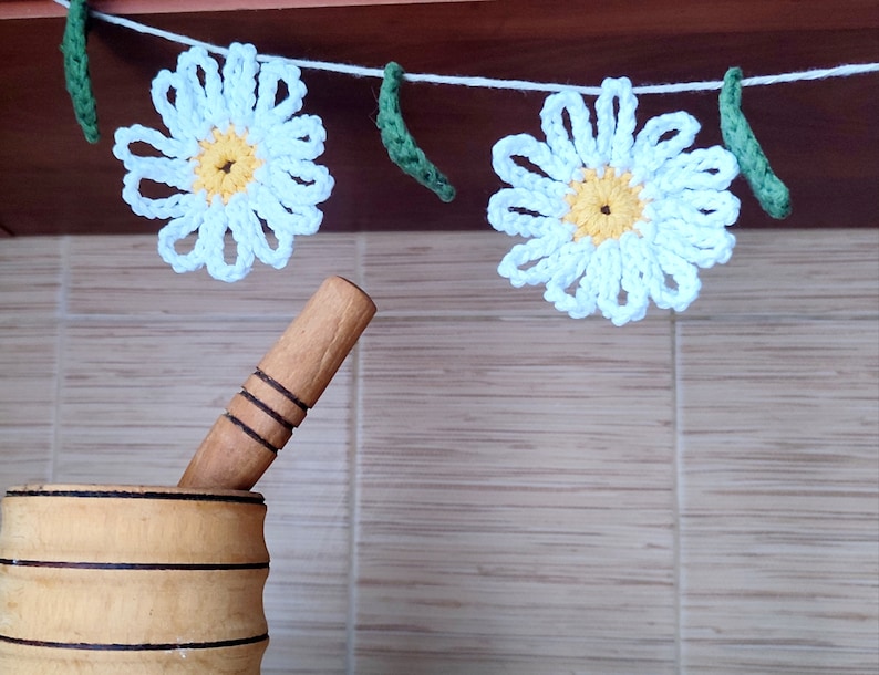 Daisy Garland White Daisy Wall Decor - Etsy