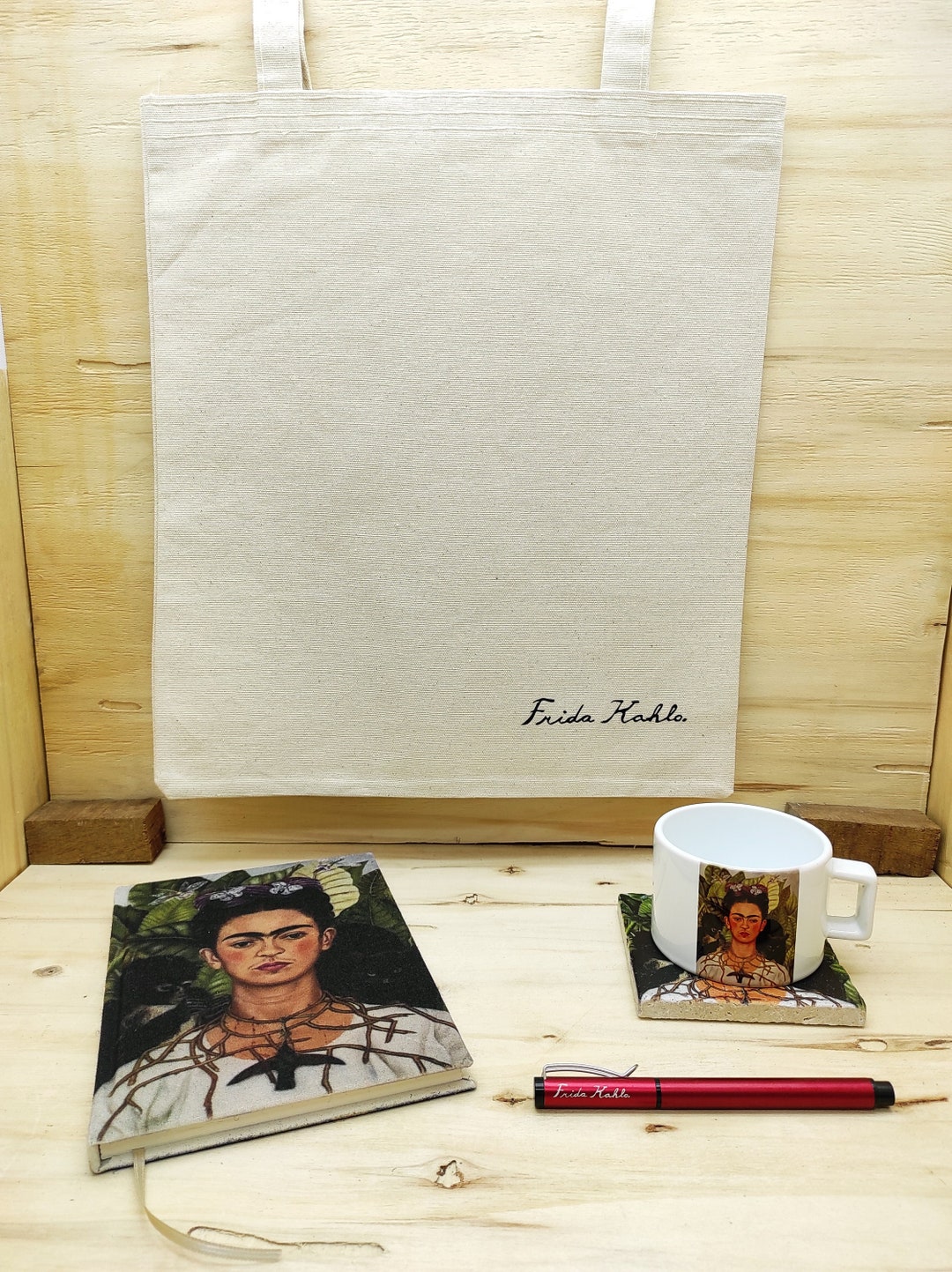 5 in 1 Set, Printed With Frida Kahlo's Famous Self Portrait Painting ...